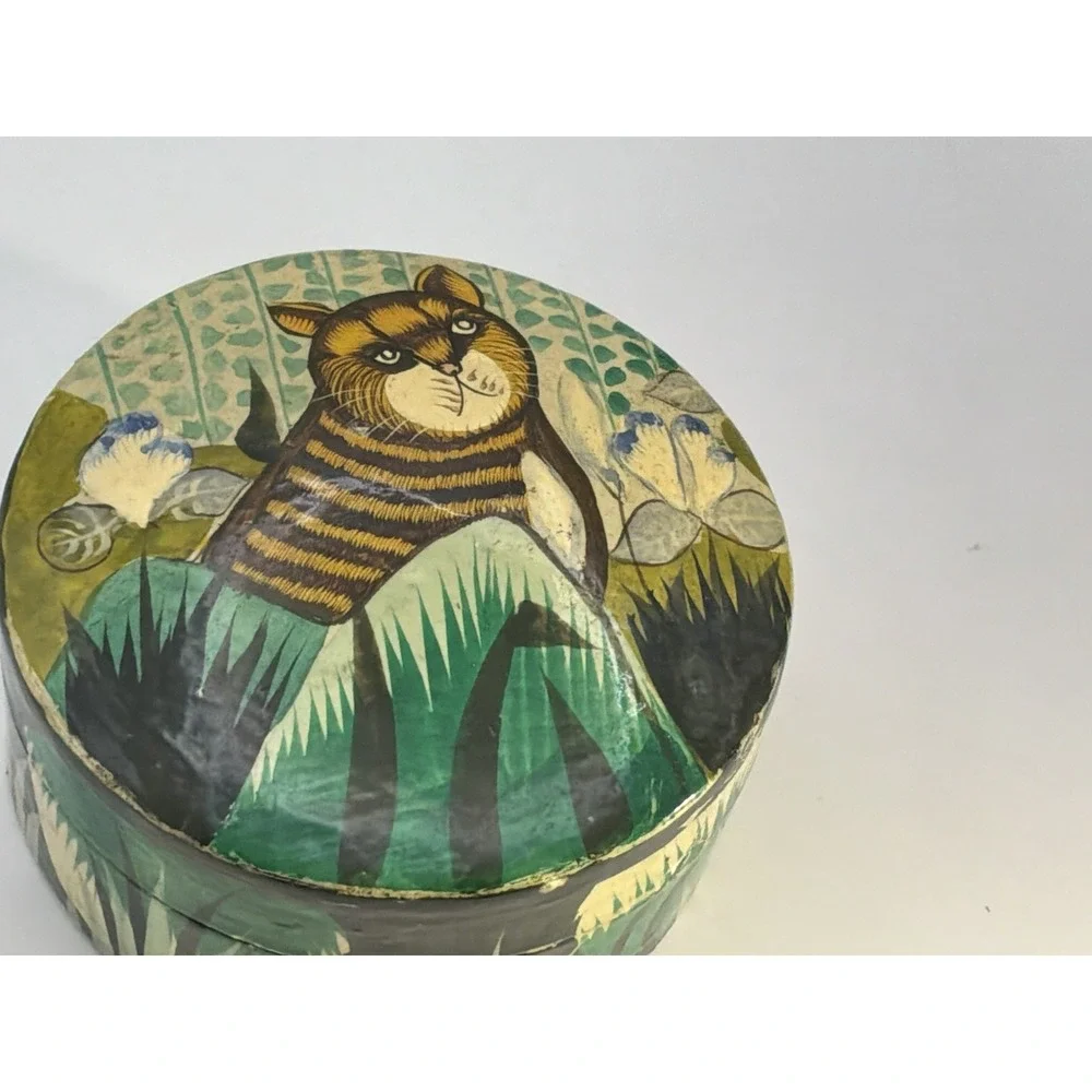 The Unbranded Brand | Accents | Vintage Kashmiri Paper Mache Trinket ...